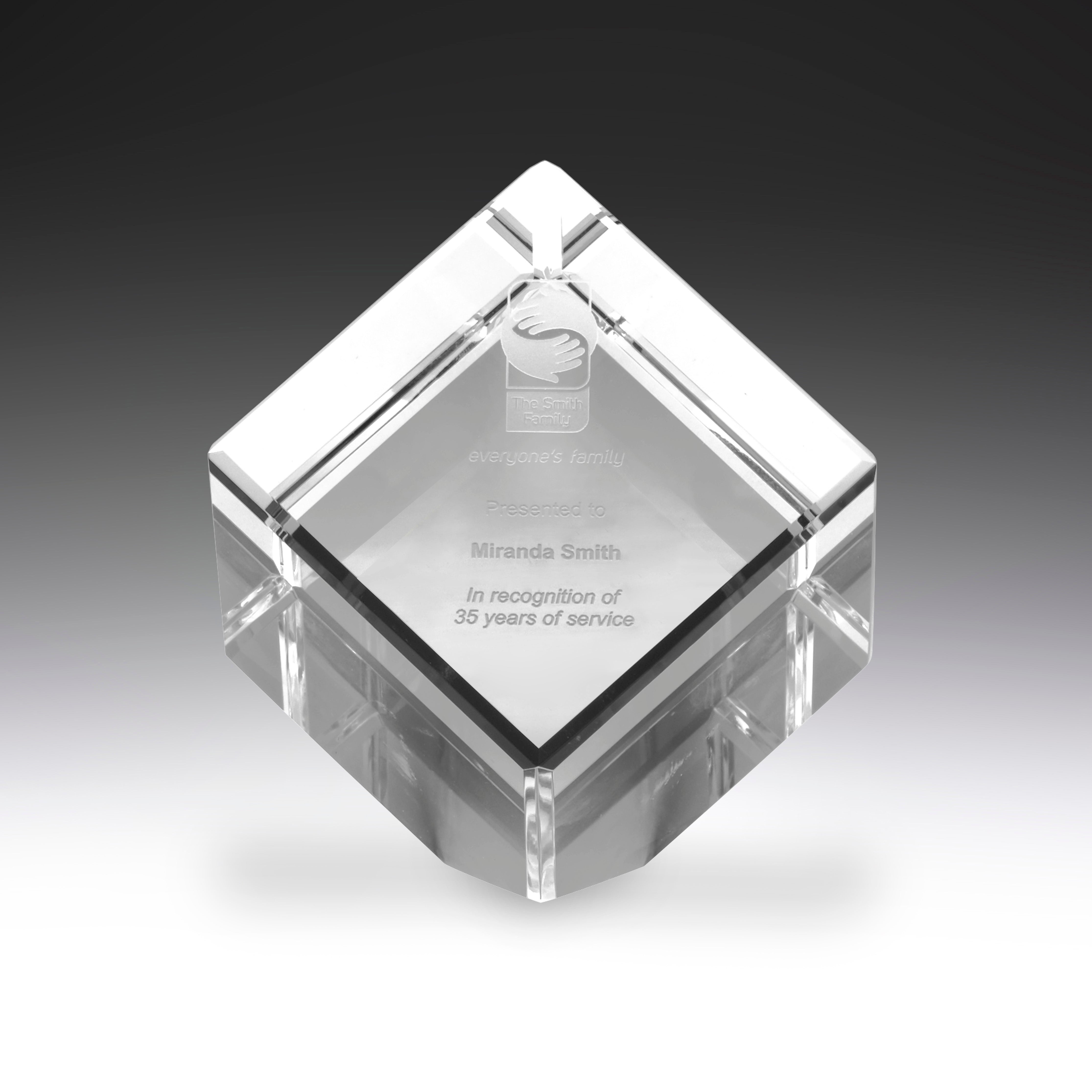 Optical Crystal Cube – TAS Trophies